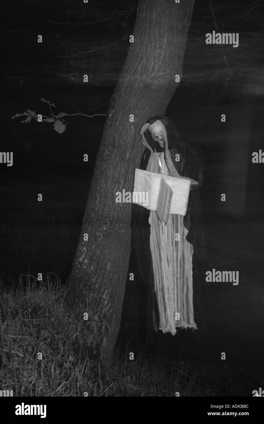 Ghosts grotesque hi-res stock photography and images - Alamy