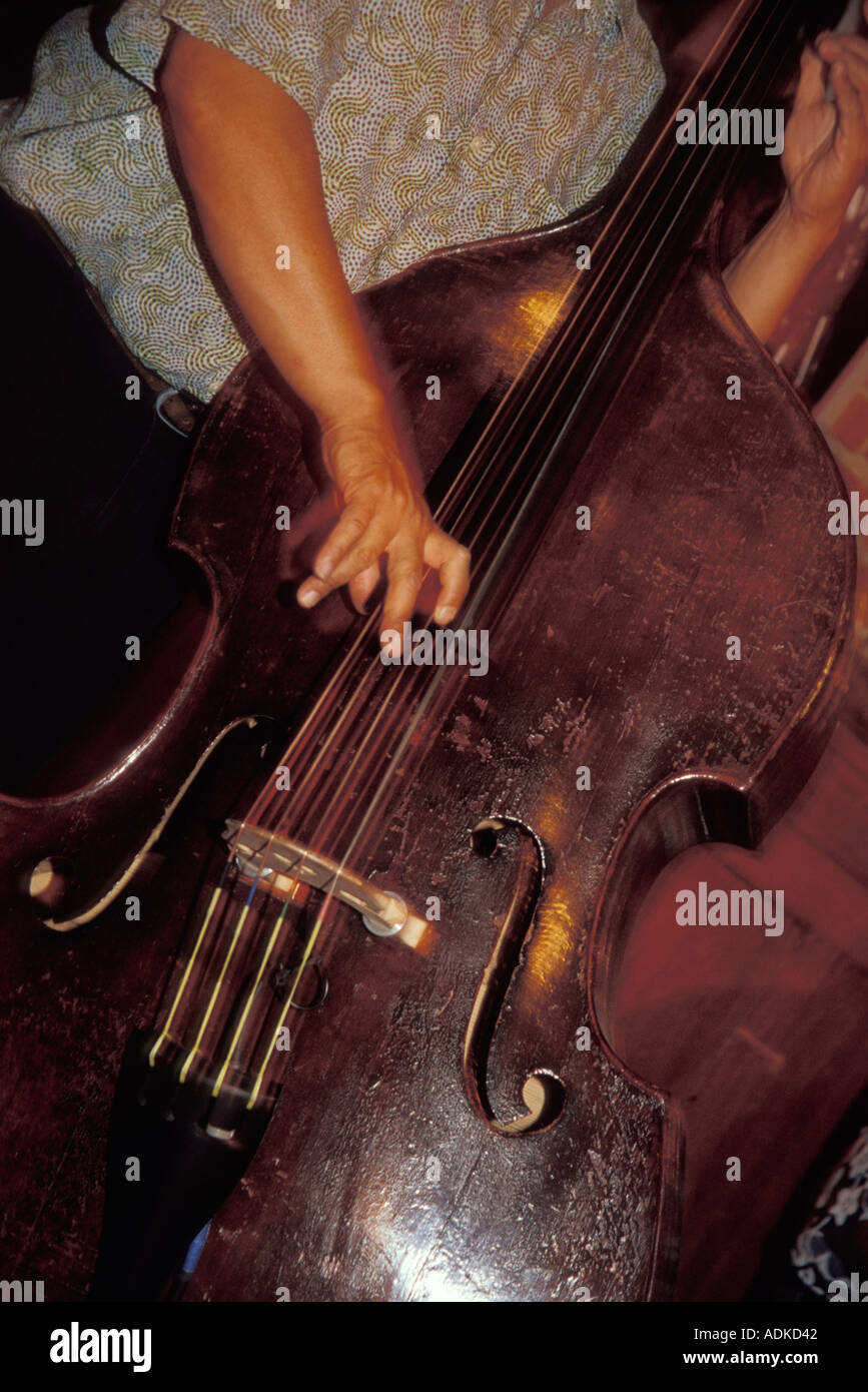 Upright Bass High Resolution Stock Photography and Images - Alamy