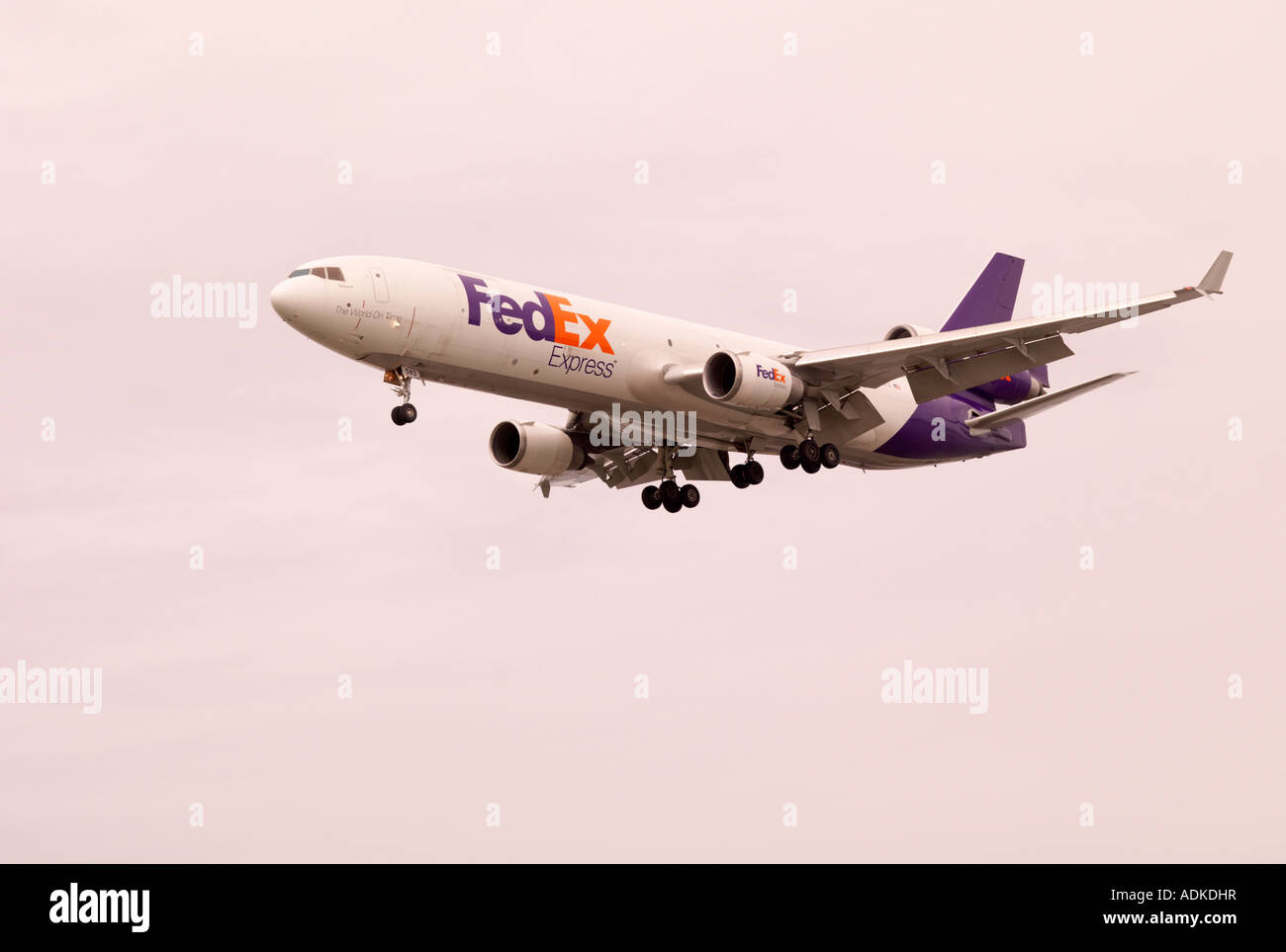 Fedex cargo md11 hi-res stock photography and images - Alamy