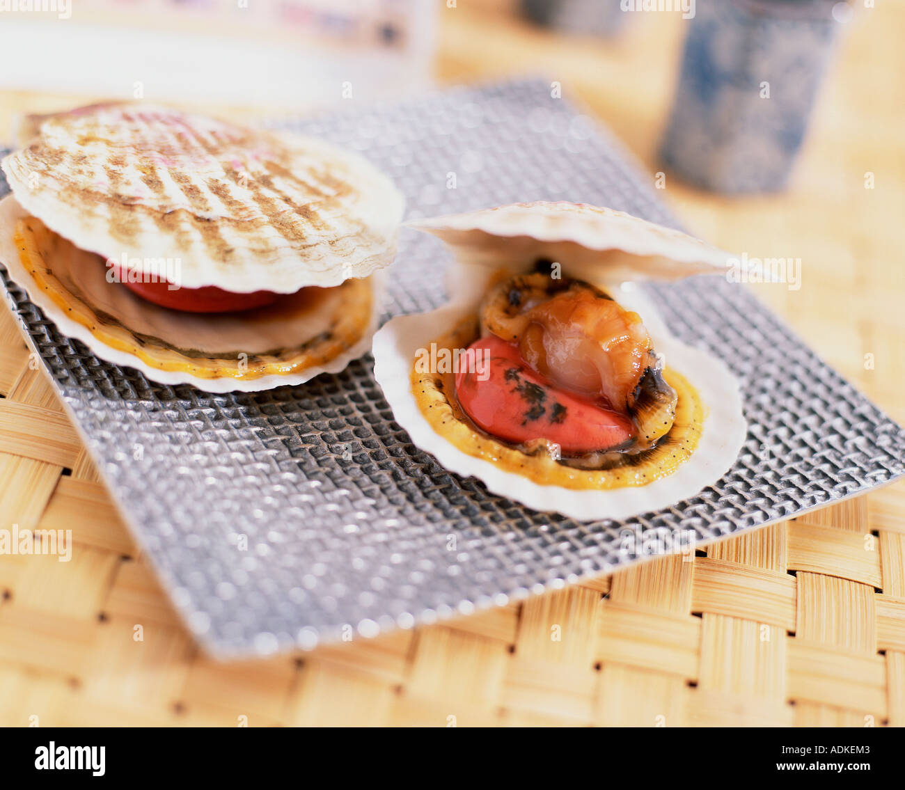 Japanese food shell food Stock Photo - Alamy