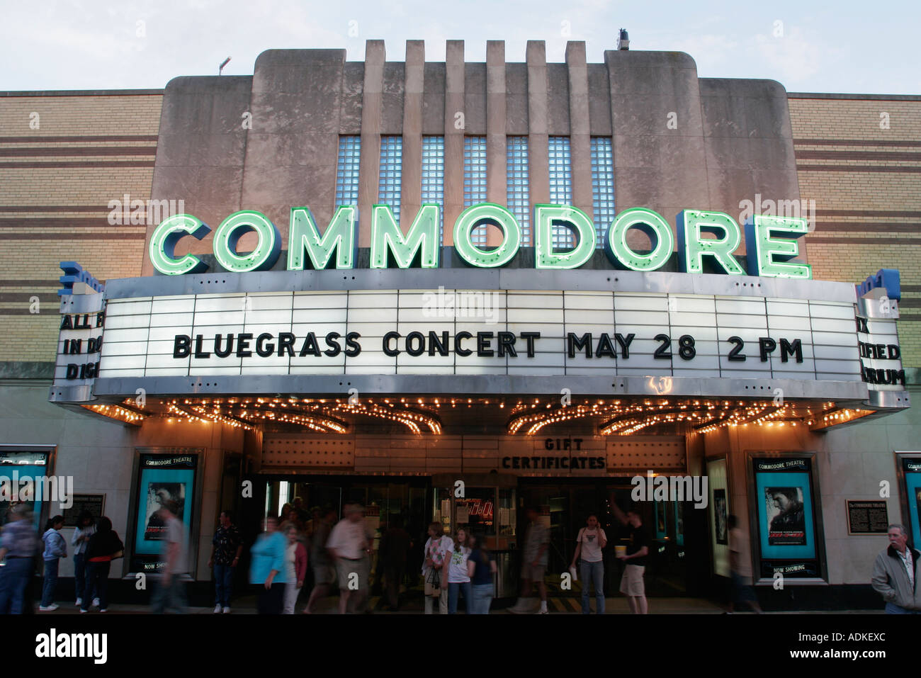 Portsmouth Virginia,High Street,Commodore Theatre,theater,neon sign ...