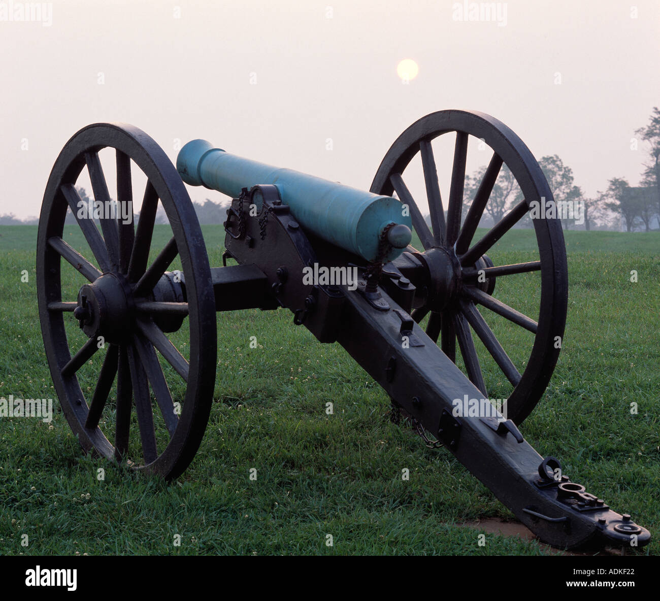 Force civil hi-res stock photography and images - Alamy