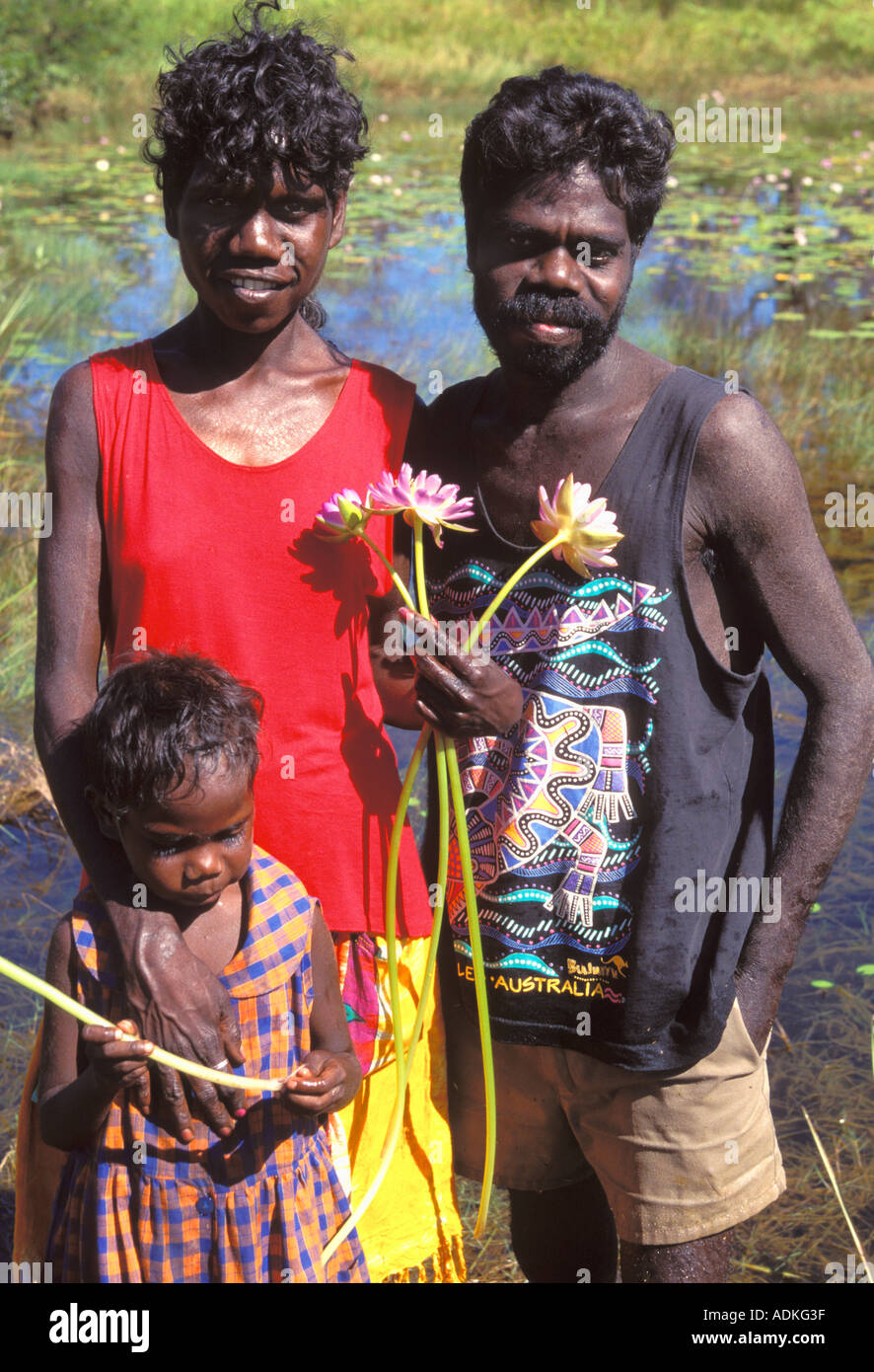 Aboriginal australia family hi-res stock photography and images - Alamy