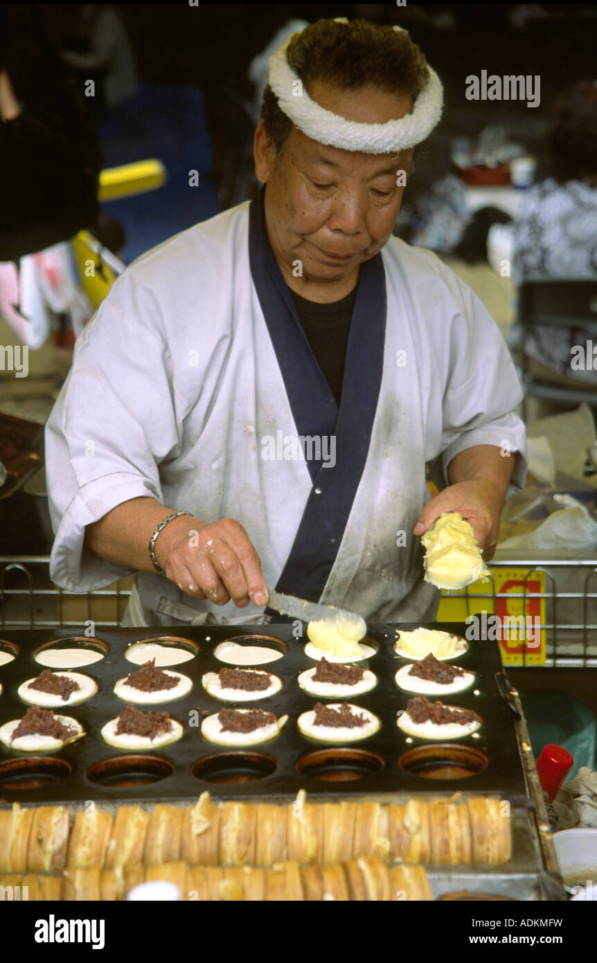 Azuki bean snacks hi-res stock photography and images - Alamy