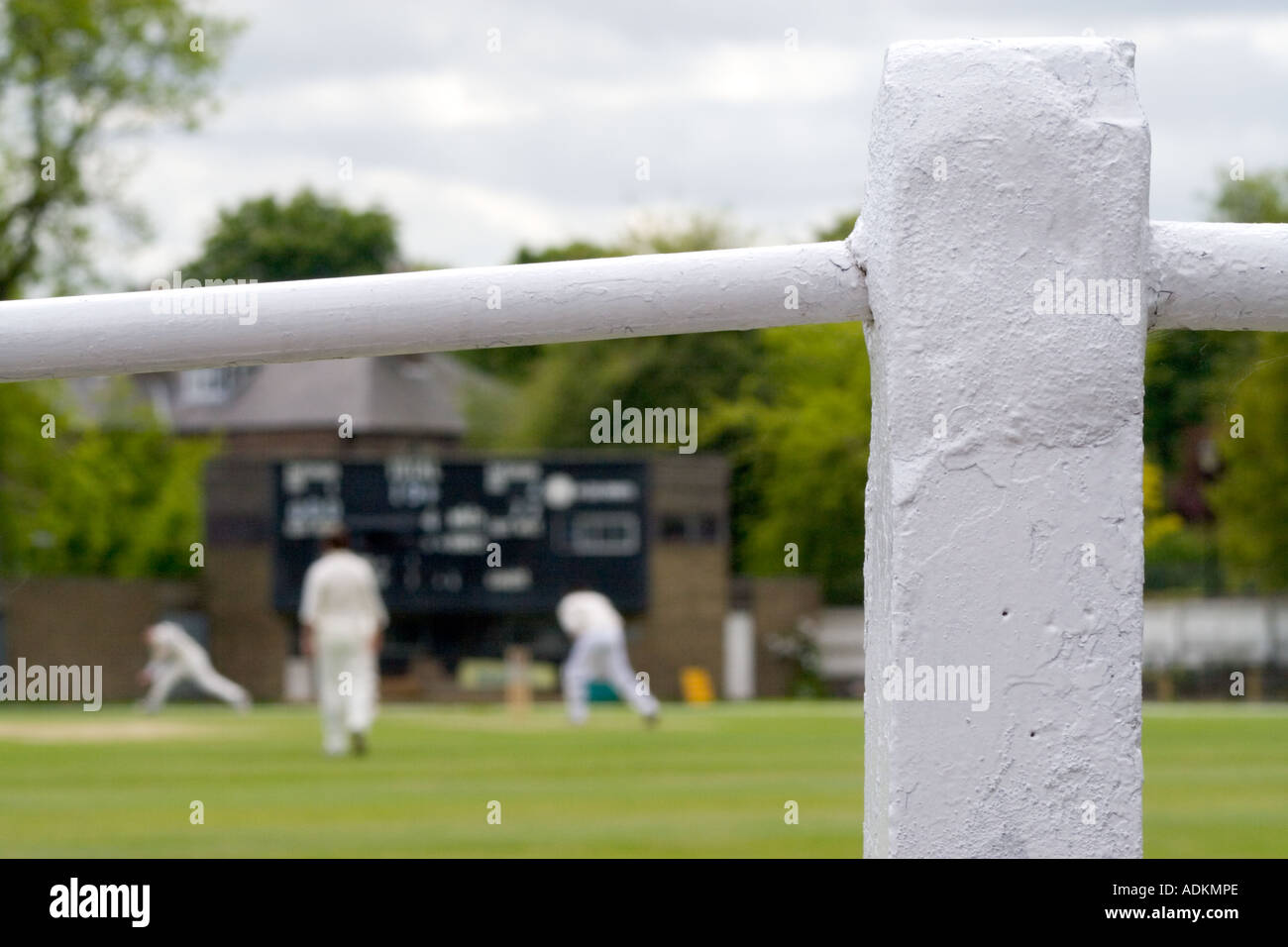 Cricket scene hi-res stock photography and images - Alamy