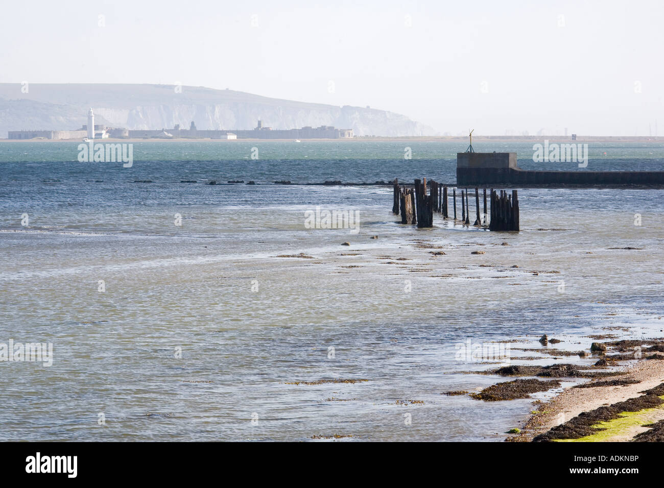 Hurst Castle, Isle of Wight, and Solent shore Stock Photo - Alamy
