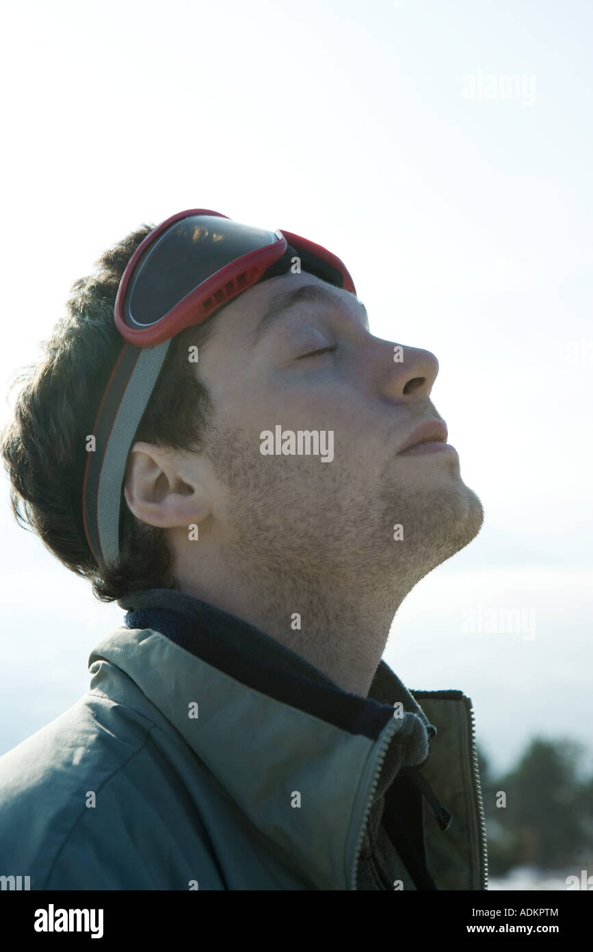 Wearing goggles side profile hi-res stock photography and images - Alamy