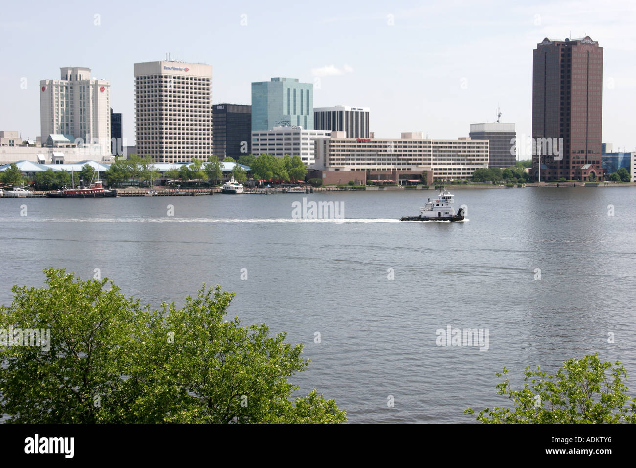 Norfolk Virginia,Elizabeth River water Waterside Festival Marketplace ...