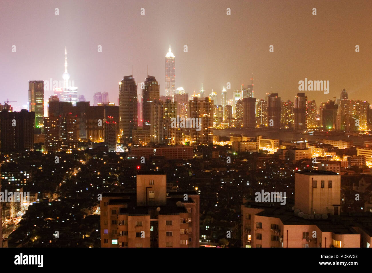 Shanghai skyline across the low rise traditional Chinese housing to ...