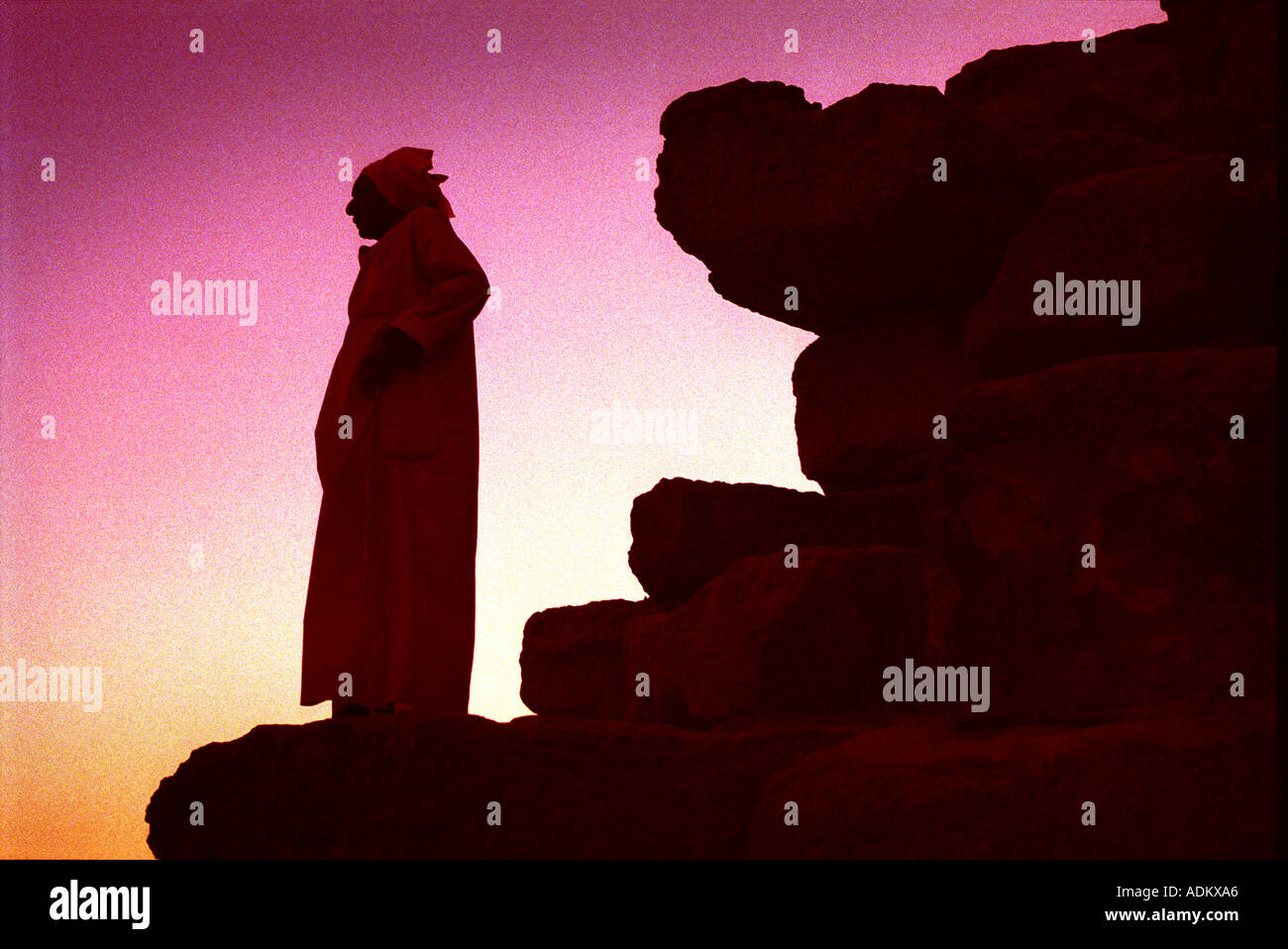 Pyramids giza causeway hi-res stock photography and images - Alamy