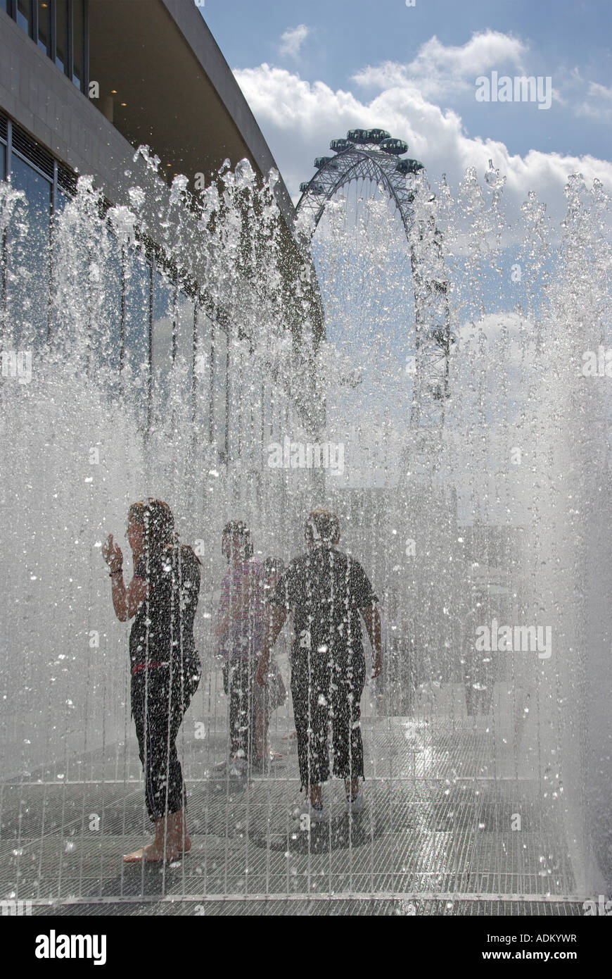 Southbank complex Appearing Rooms boxed water fountain feature to stand ...