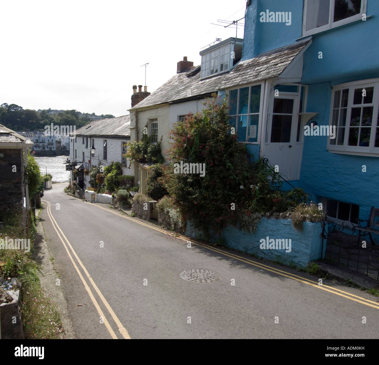 The Old Ferry Inn, Bodinnick-by-Fowey, Cornwall Stock Photo - Alamy