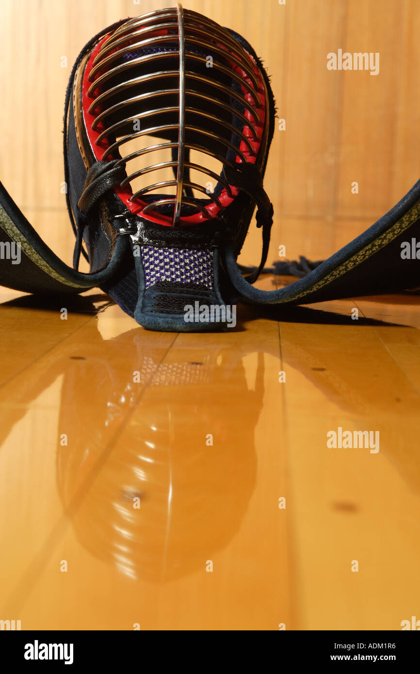 Kendo mask hi-res stock photography and images - Alamy