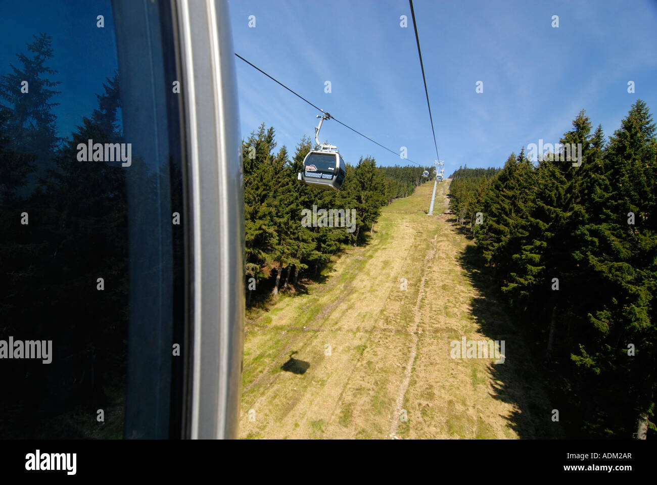 Mount black hi-res stock photography and images - Alamy