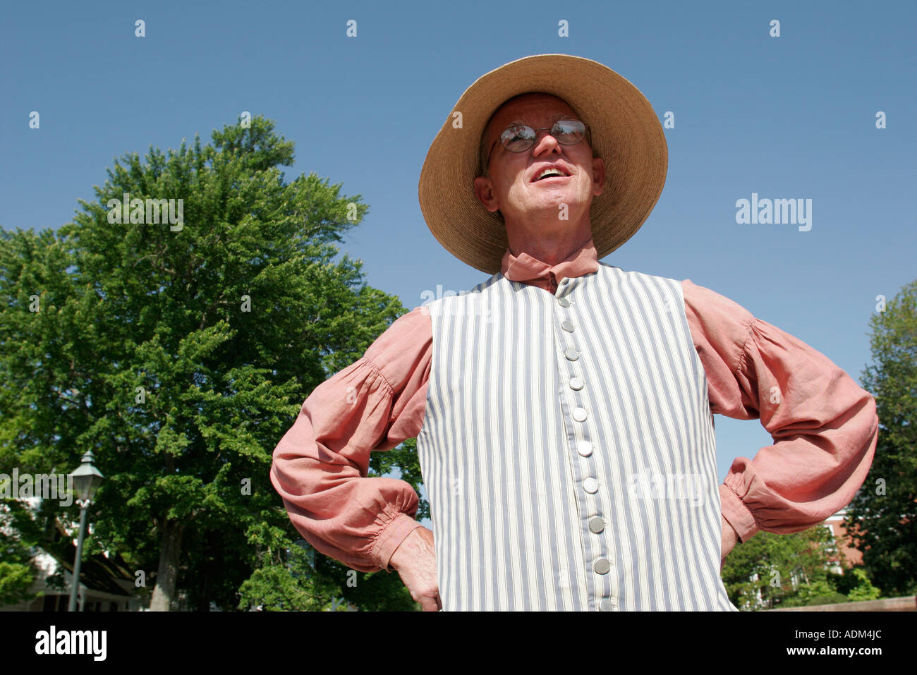 Colonial Williamsburg Virginia,Duke of Gloucester Street,gardener ...