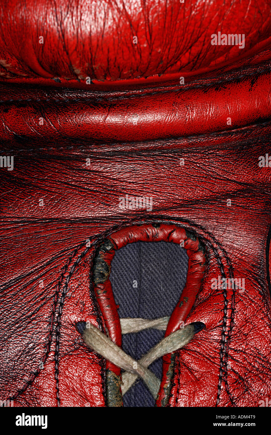 Boxing material hi-res stock photography and images - Alamy