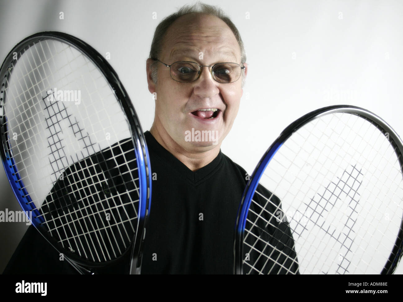 Bemused man hi-res stock photography and images - Alamy