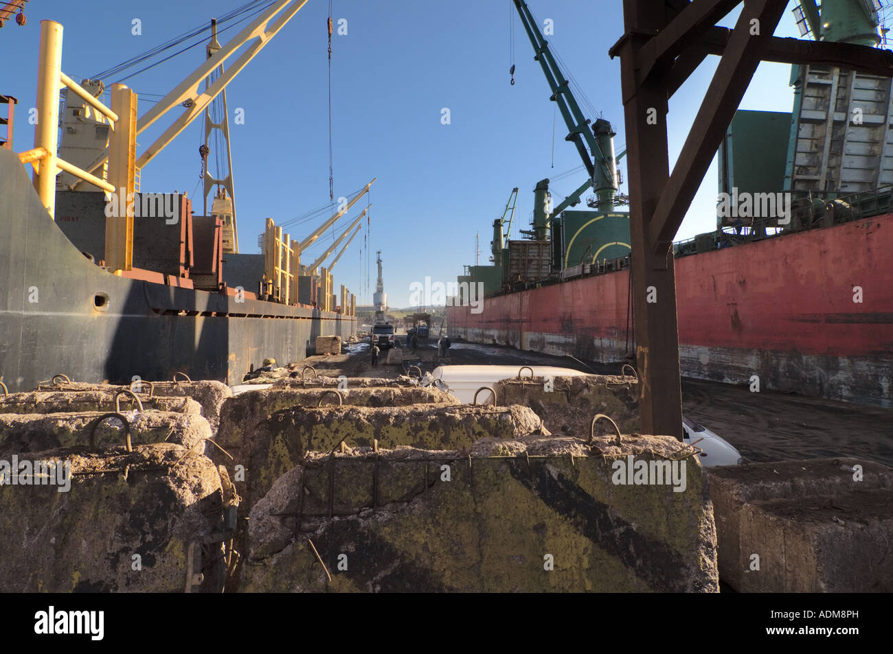 Discharge discharging hi-res stock photography and images - Alamy