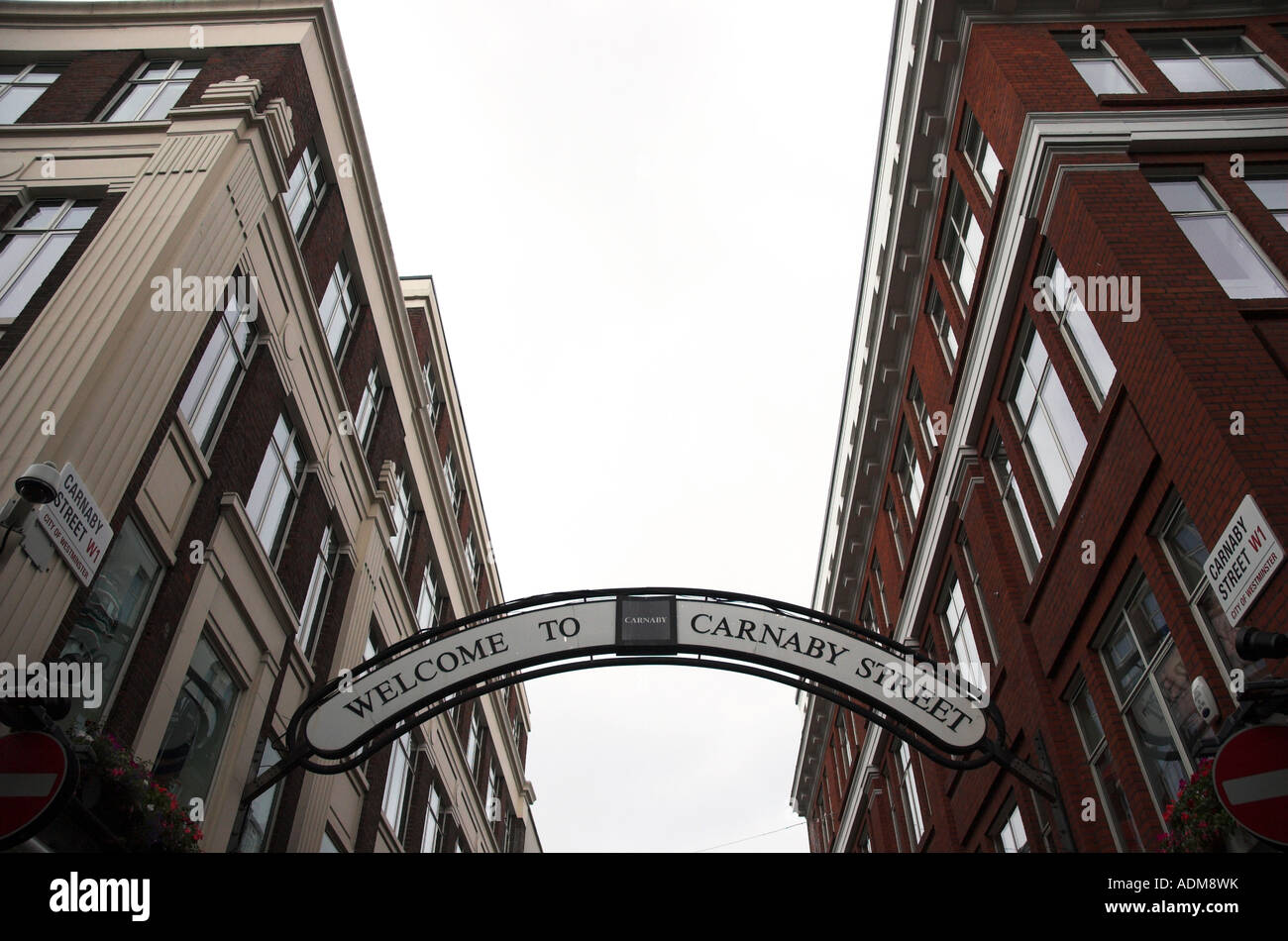Welcome sign entrance carnaby street hi-res stock photography and ...