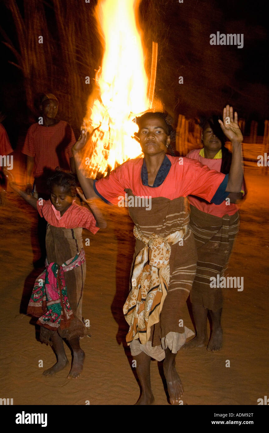 Antandroy Dance and Musical Group, Evening Performance, Berenty Reserve ...