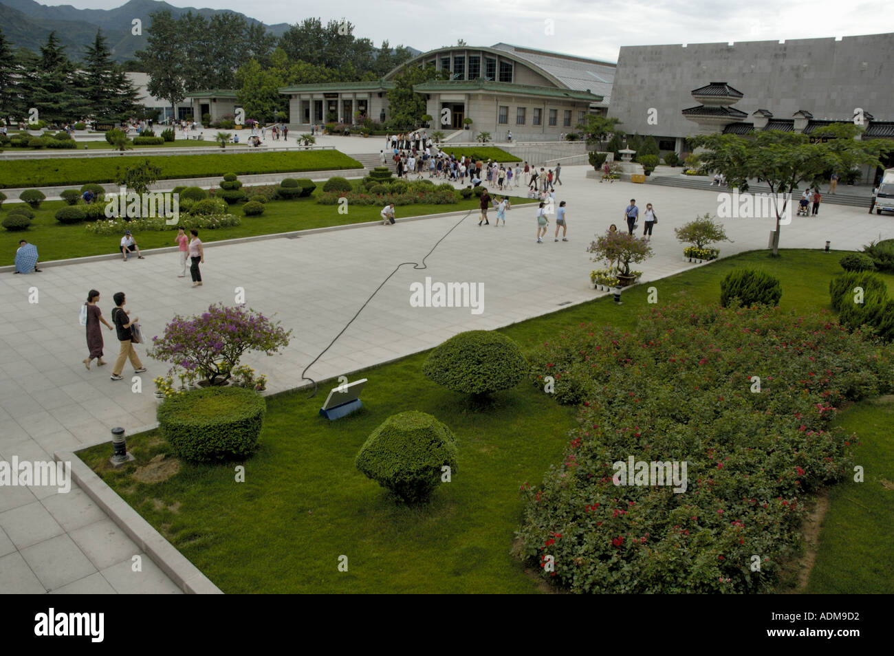 Terra cotta buildings hi-res stock photography and images - Alamy