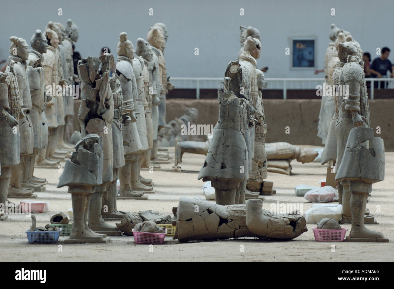 China Shaanxi Xian Bingmayong Repaired Statues At Workshop From The ...