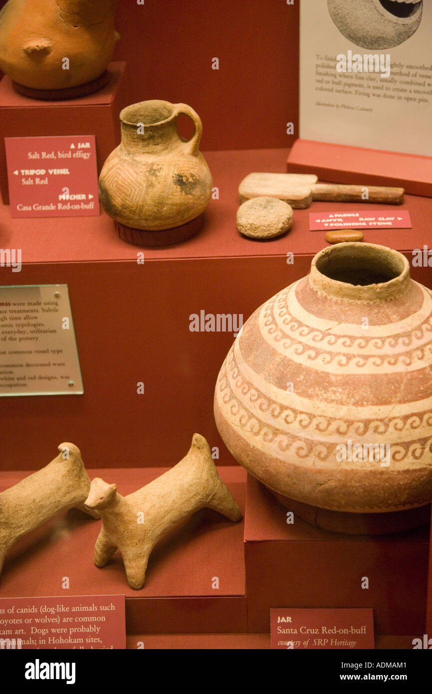 Pueblo pottery arizona hi-res stock photography and images - Alamy