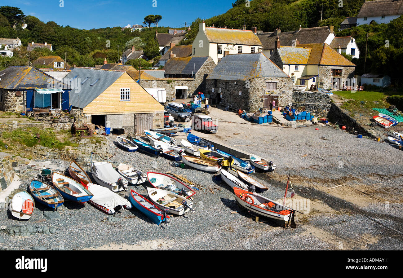 Cadgwith beach, Cornwall, UK Stock Photo - Alamy