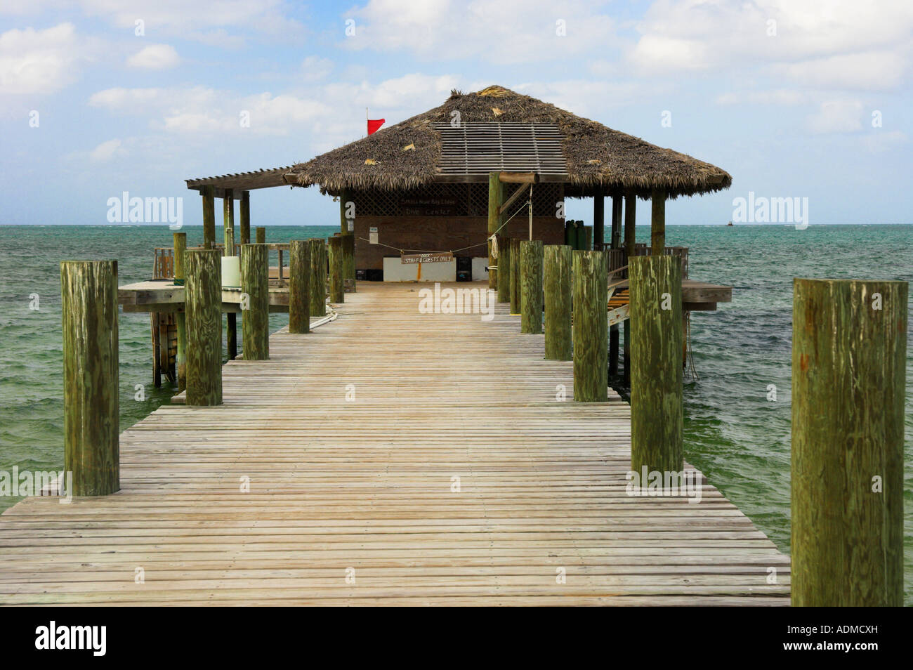 Bahamas sky sea hi-res stock photography and images - Alamy