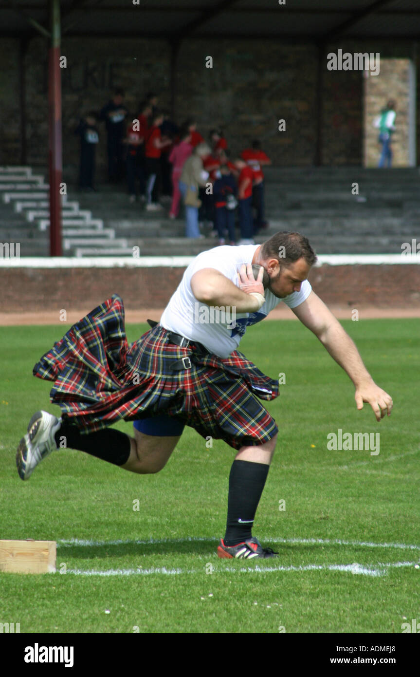Beefcake man hi-res stock photography and images - Alamy