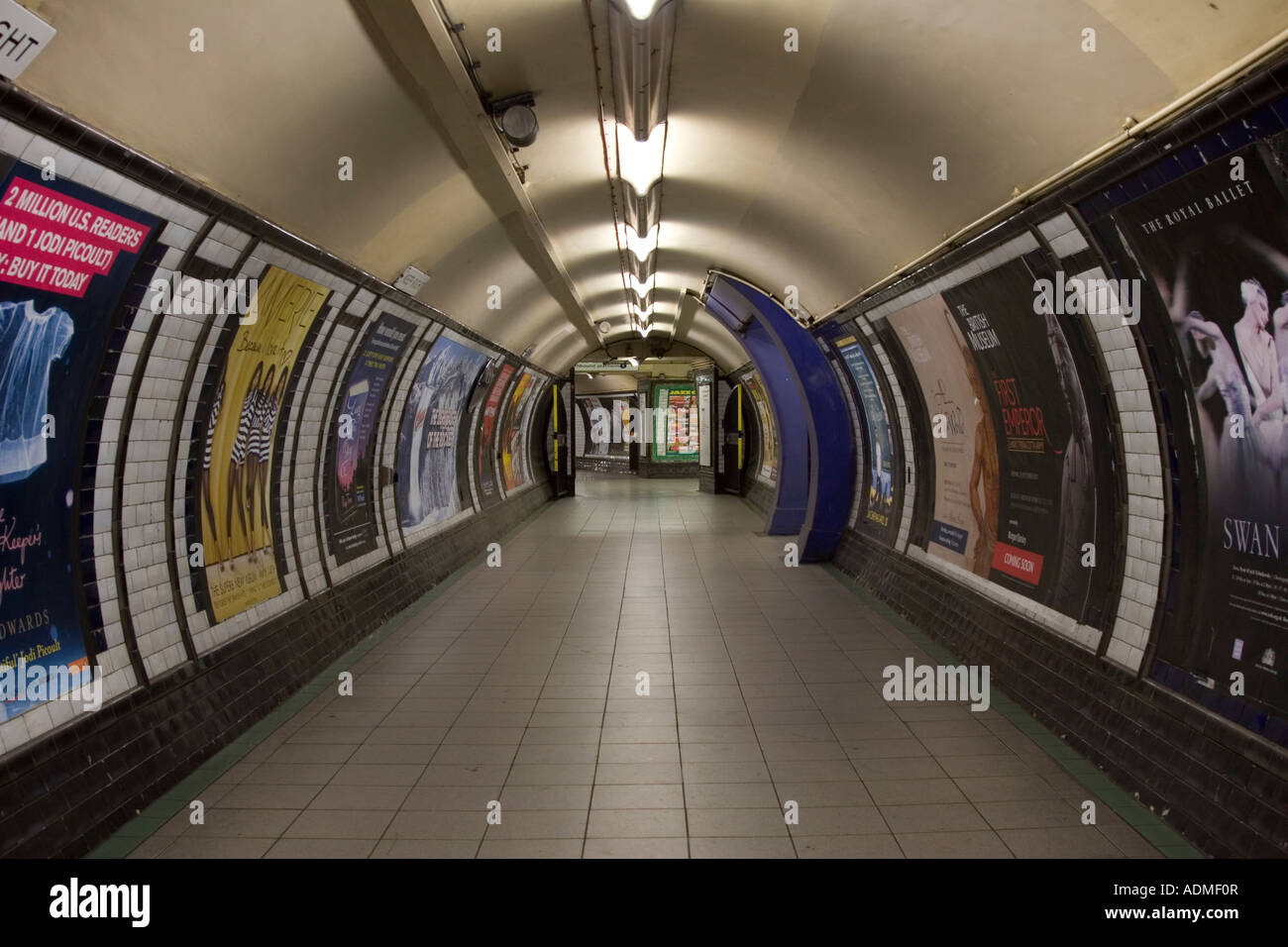 Camden Town Underground Station - Northern Line - London (Pre-upgrade ...