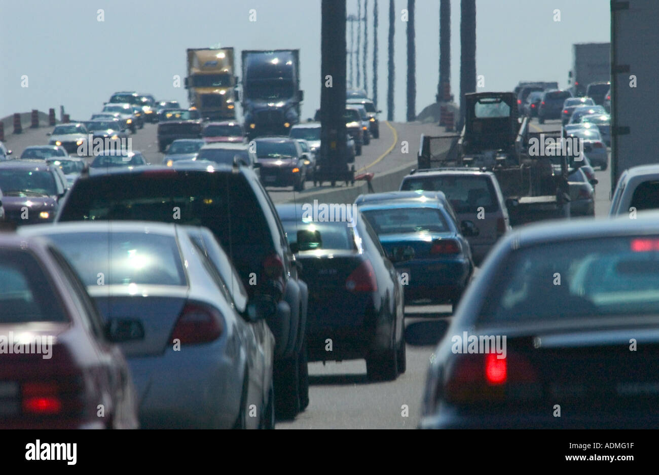 traffic smog pollution highway Stock Photo - Alamy