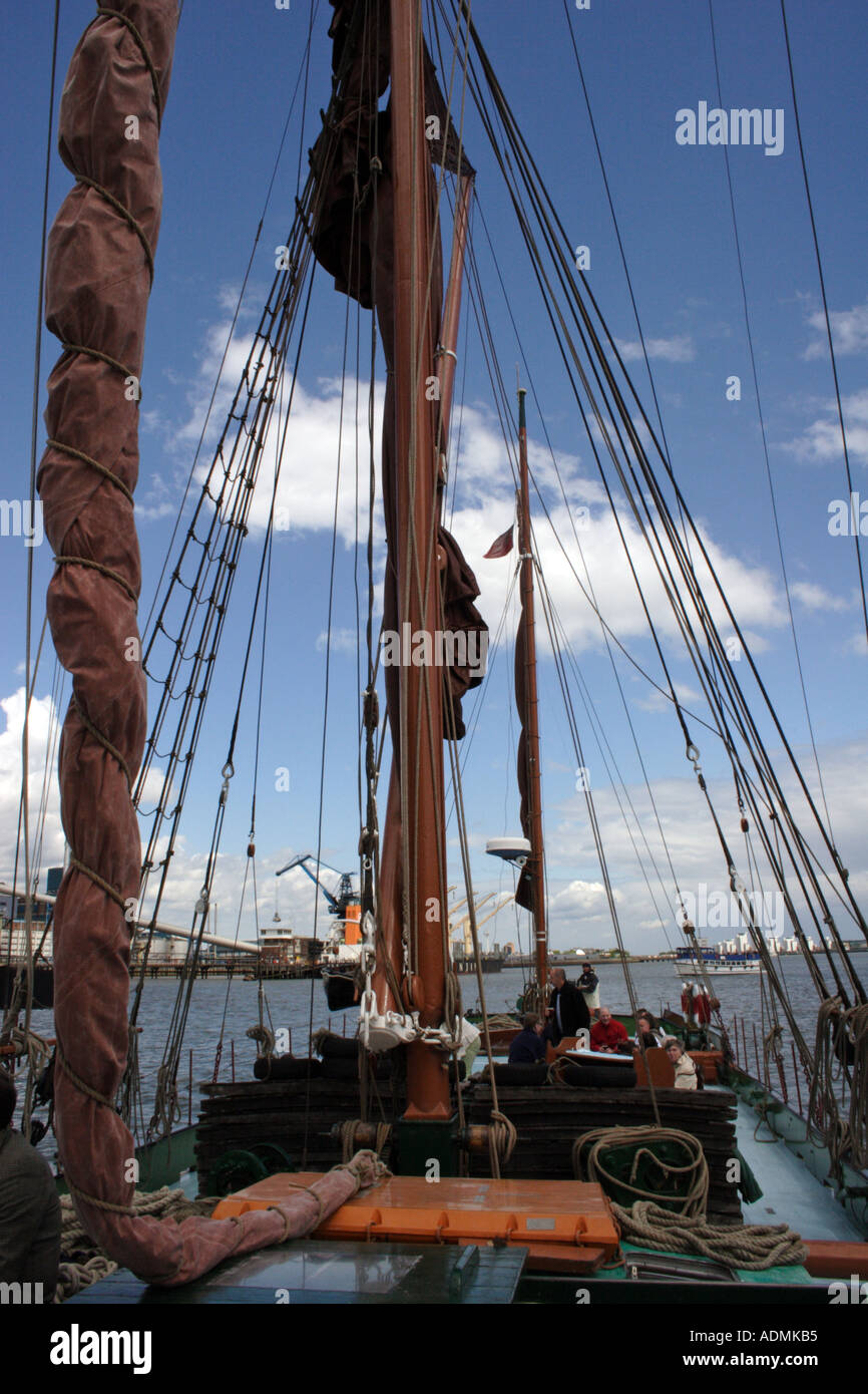 Close up of thames barge hi-res stock photography and images - Alamy