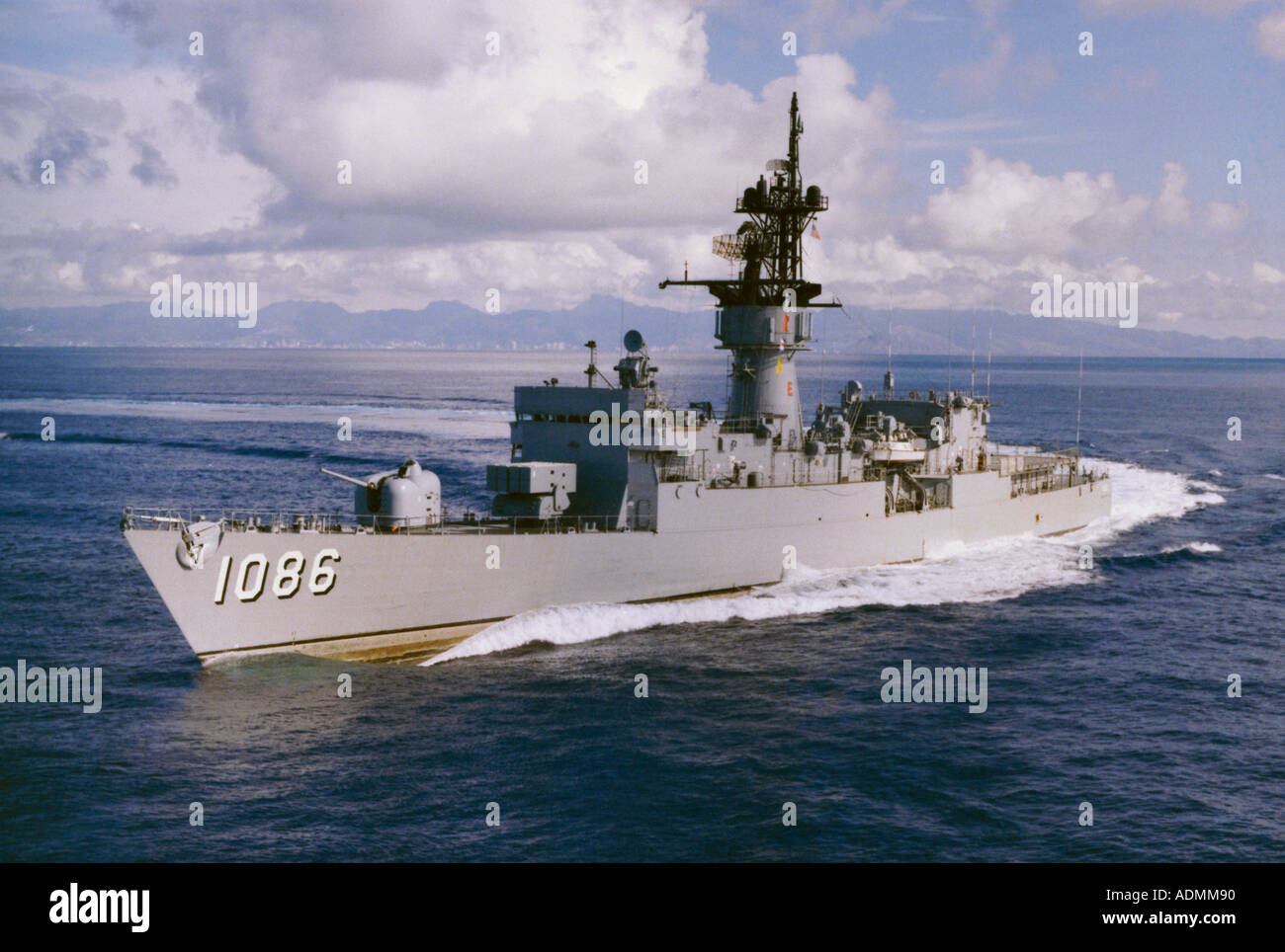 Side profile of a navy warship Stock Photo - Alamy