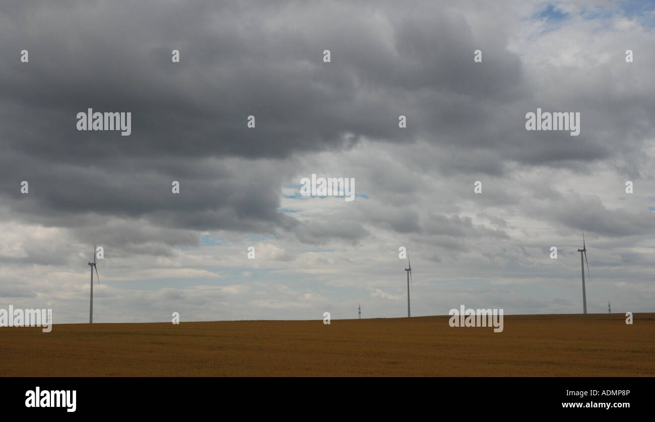 Power pols hi-res stock photography and images - Alamy