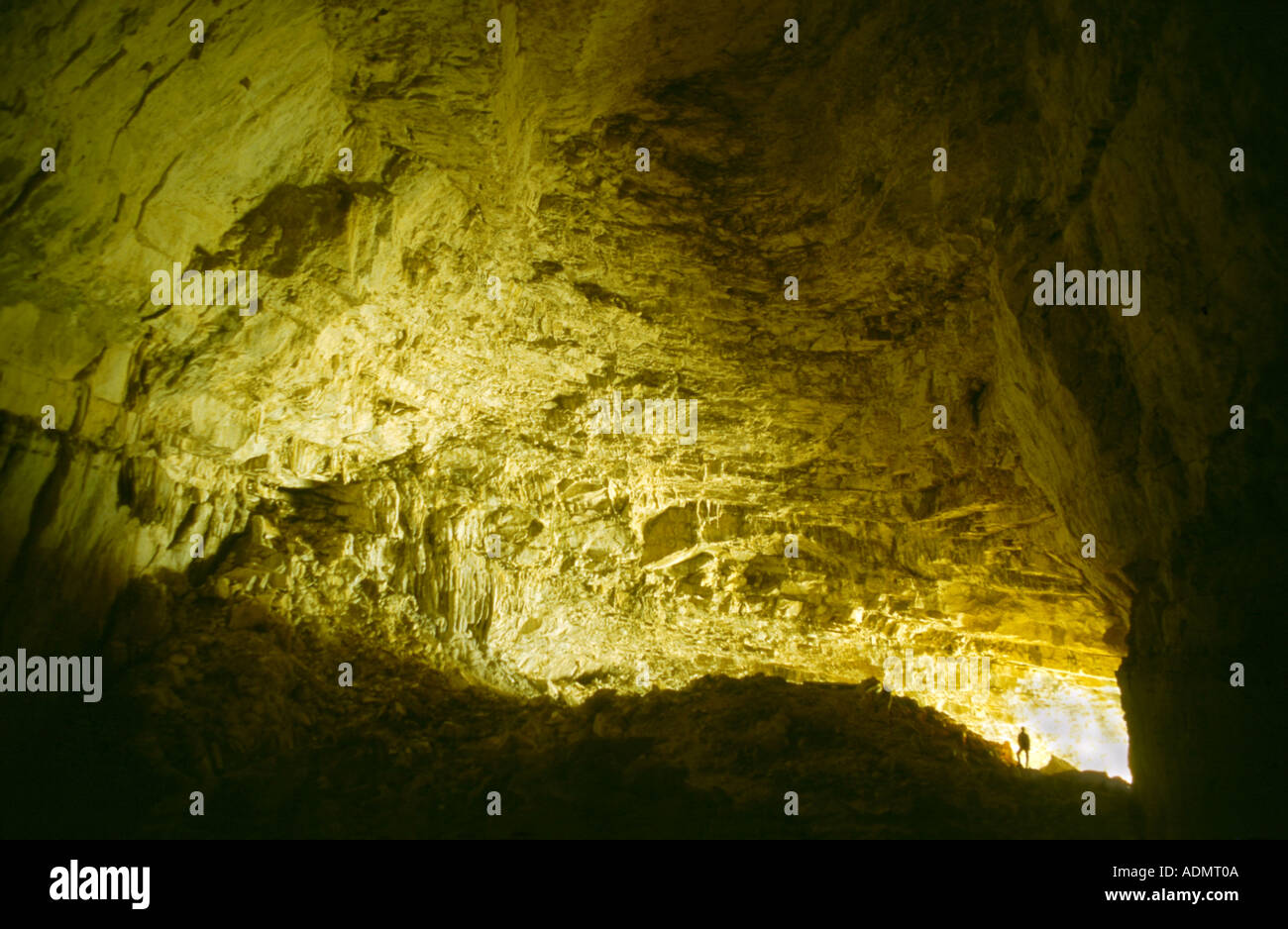 French cave hi-res stock photography and images - Alamy