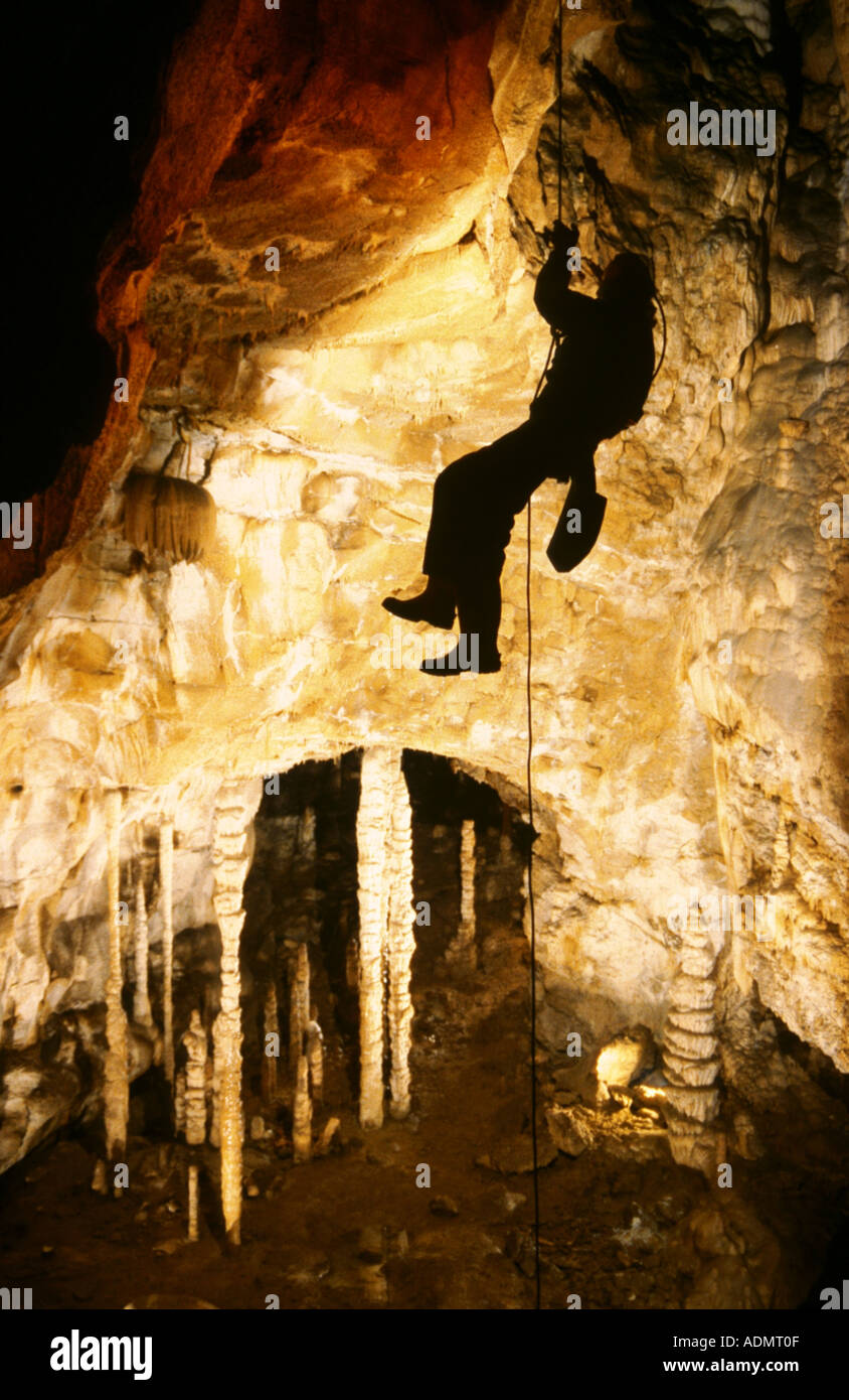 Rapelling silhouette hi-res stock photography and images - Alamy