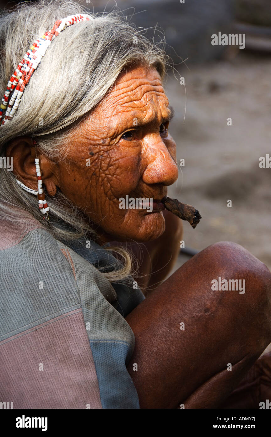 Igorot woman hi-res stock photography and images - Alamy