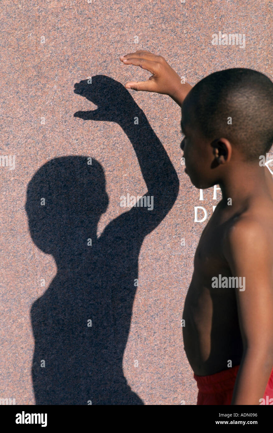 Shadow puppet hi-res stock photography and images - Alamy