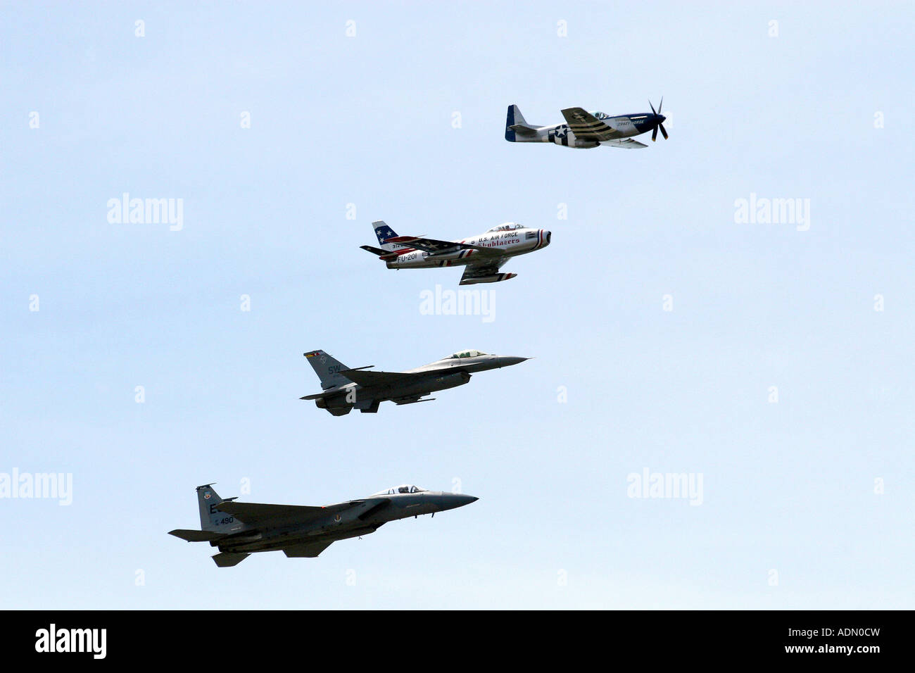F 86f sabre jet hi-res stock photography and images - Alamy