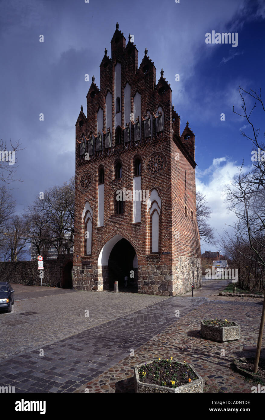Neubrandenburg neues tor hi-res stock photography and images - Alamy