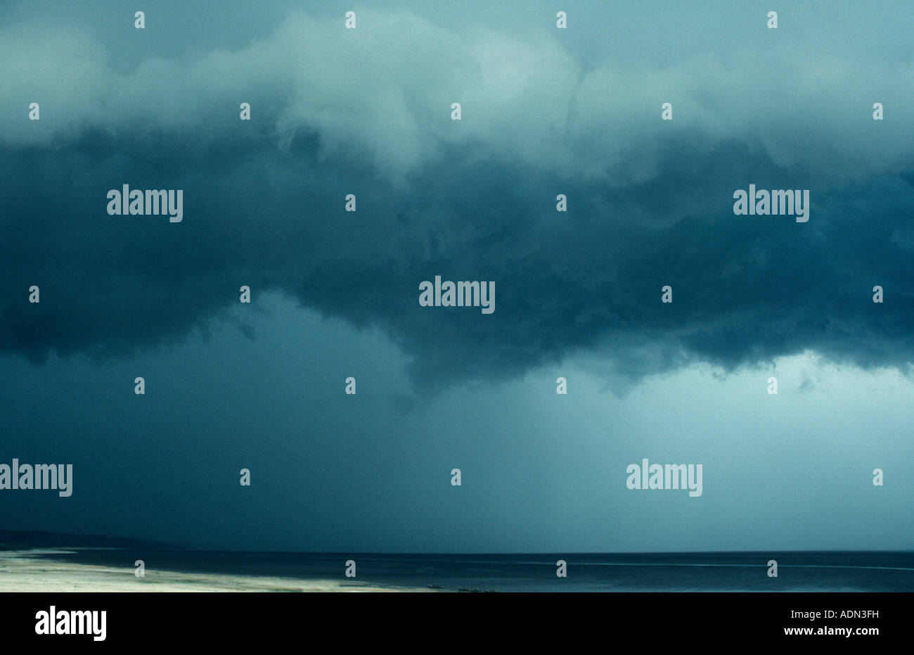 Severe tropical storm hi-res stock photography and images - Alamy