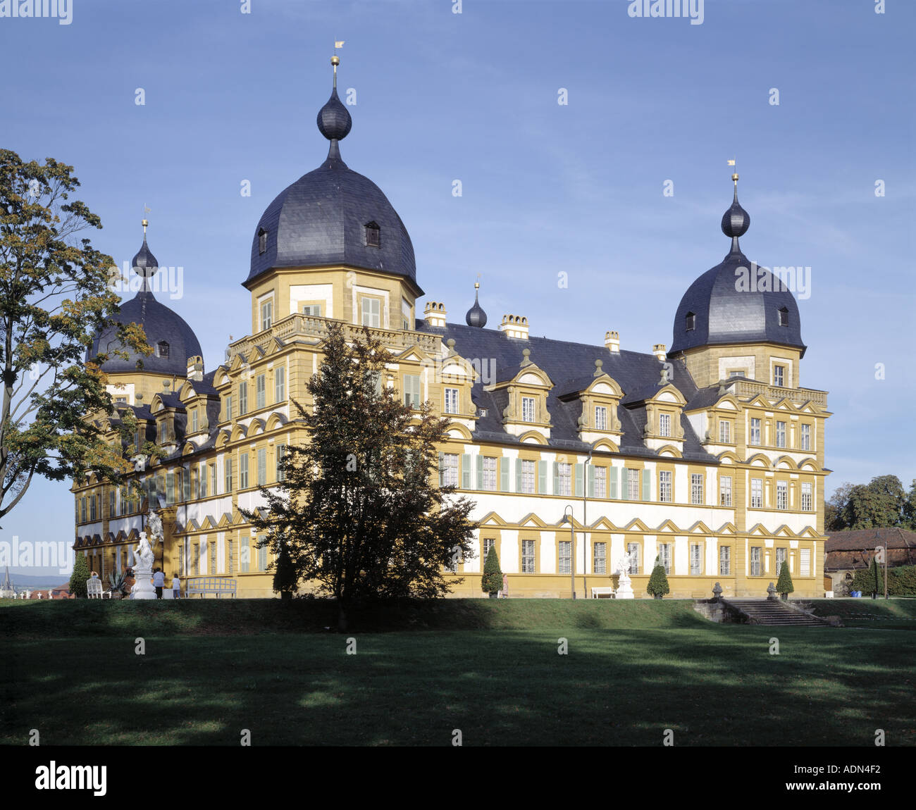 Schloss seehof castle palace seehof hi-res stock photography and images ...