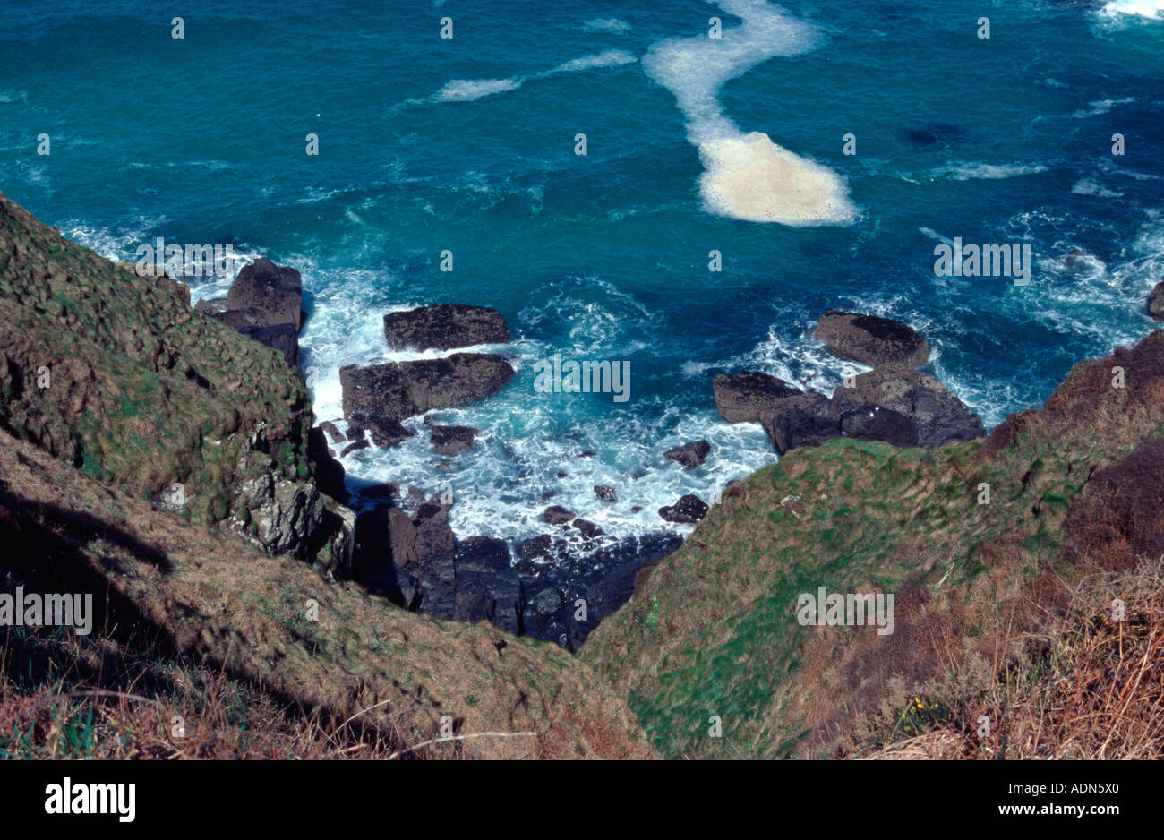 North cornwall cliff top path hi-res stock photography and images - Alamy