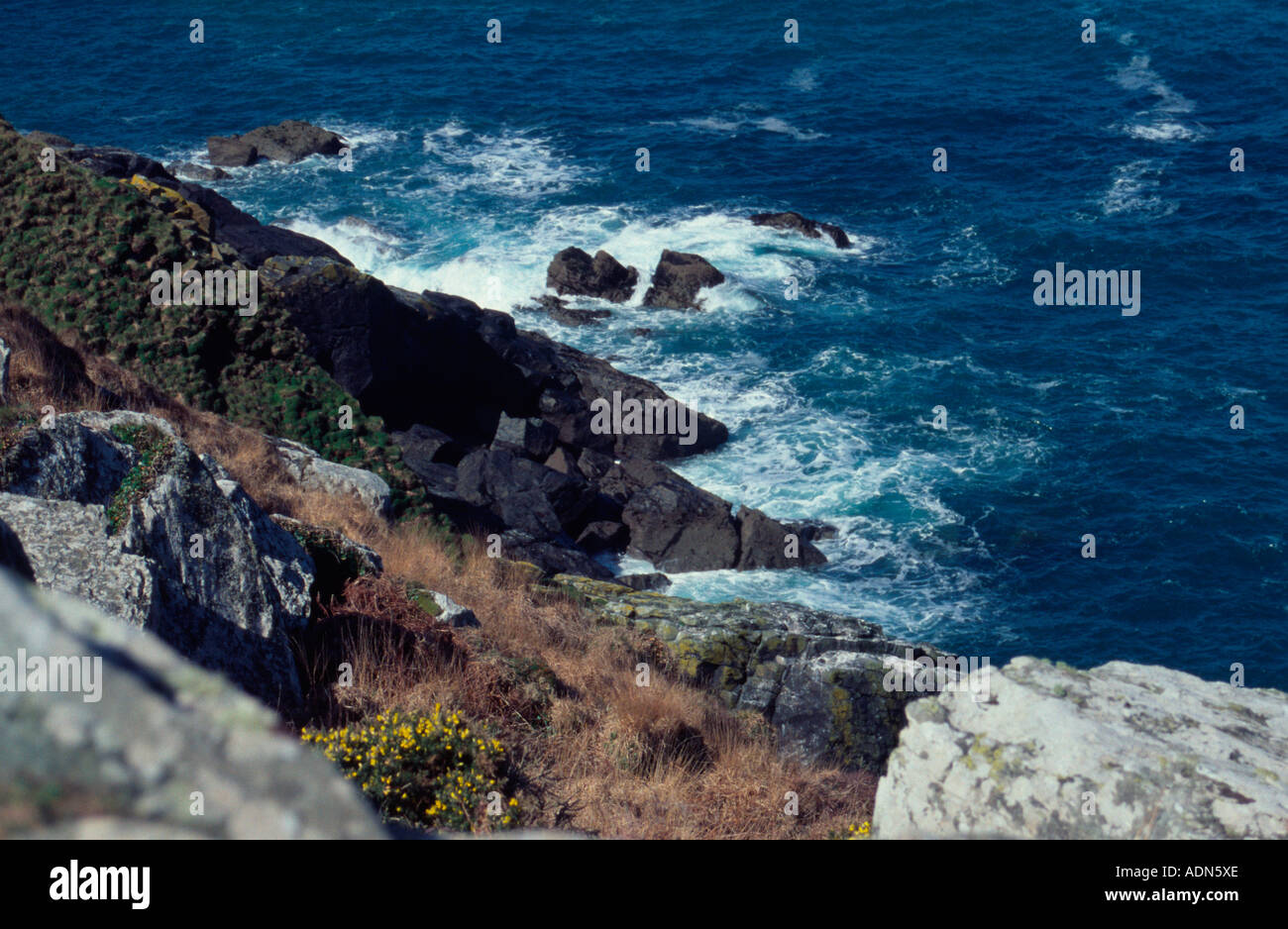 North cornwall cliff top path hi-res stock photography and images - Alamy