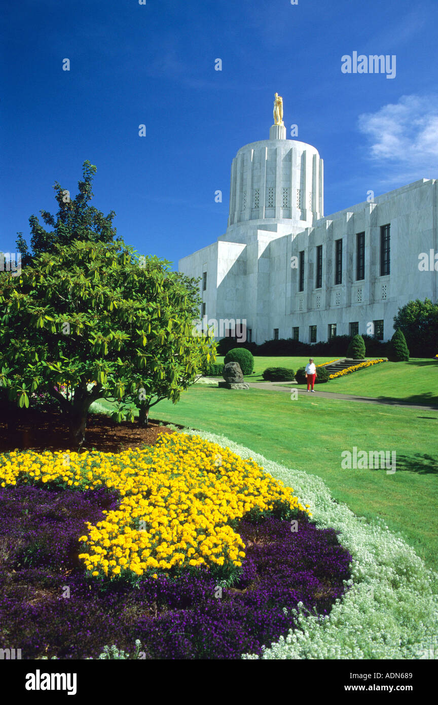 The Oregon state capitol building in Salem Stock Photo - Alamy