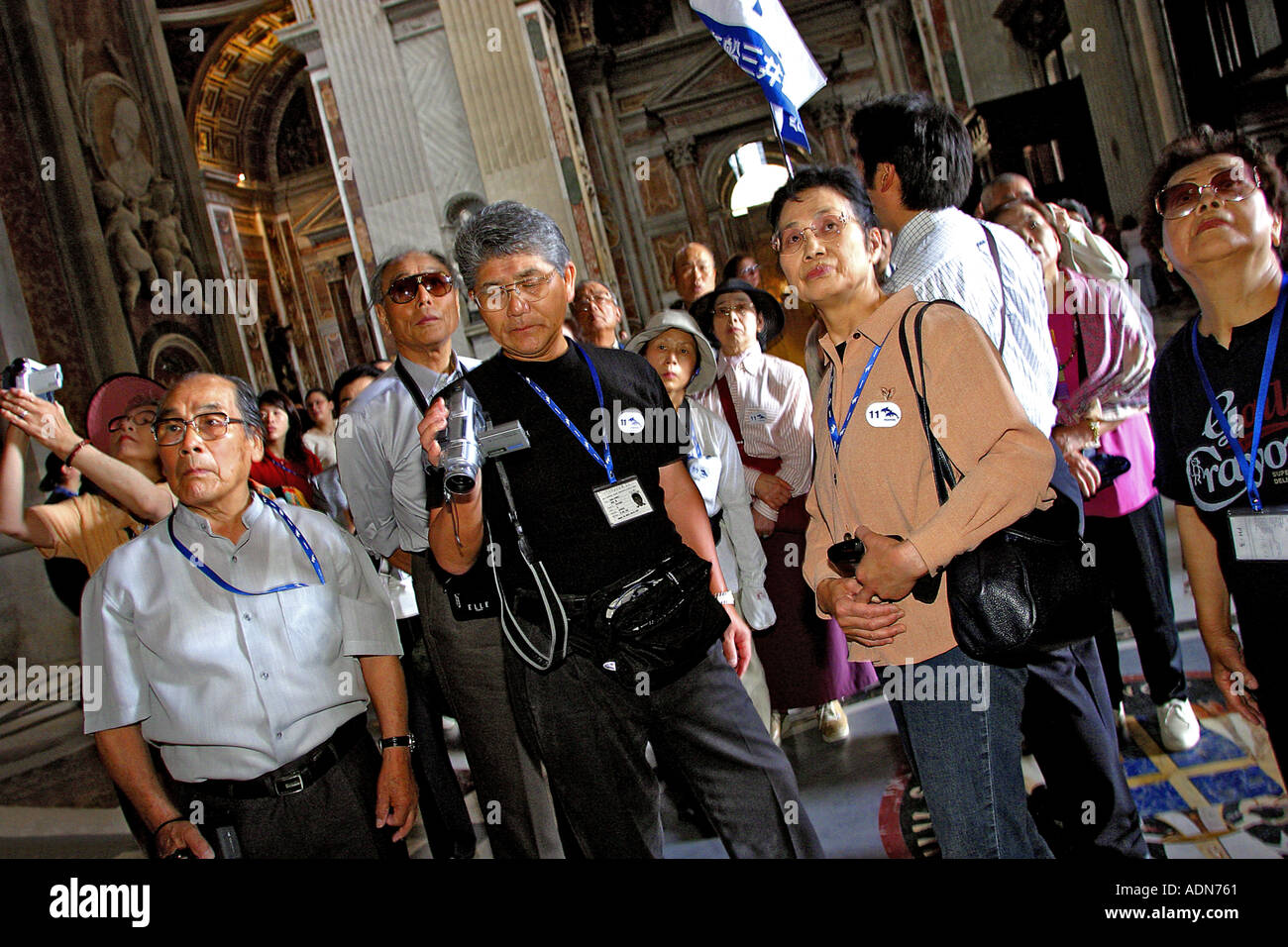 A japanese tourist group Stock Photo - Alamy