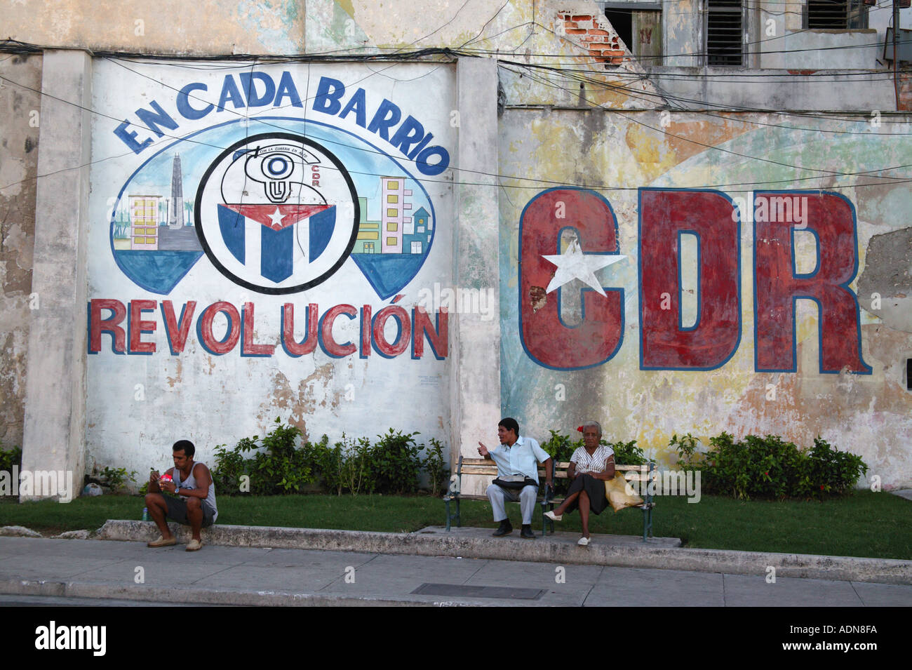 Revolutionary mural in Havana Cuba Stock Photo - Alamy