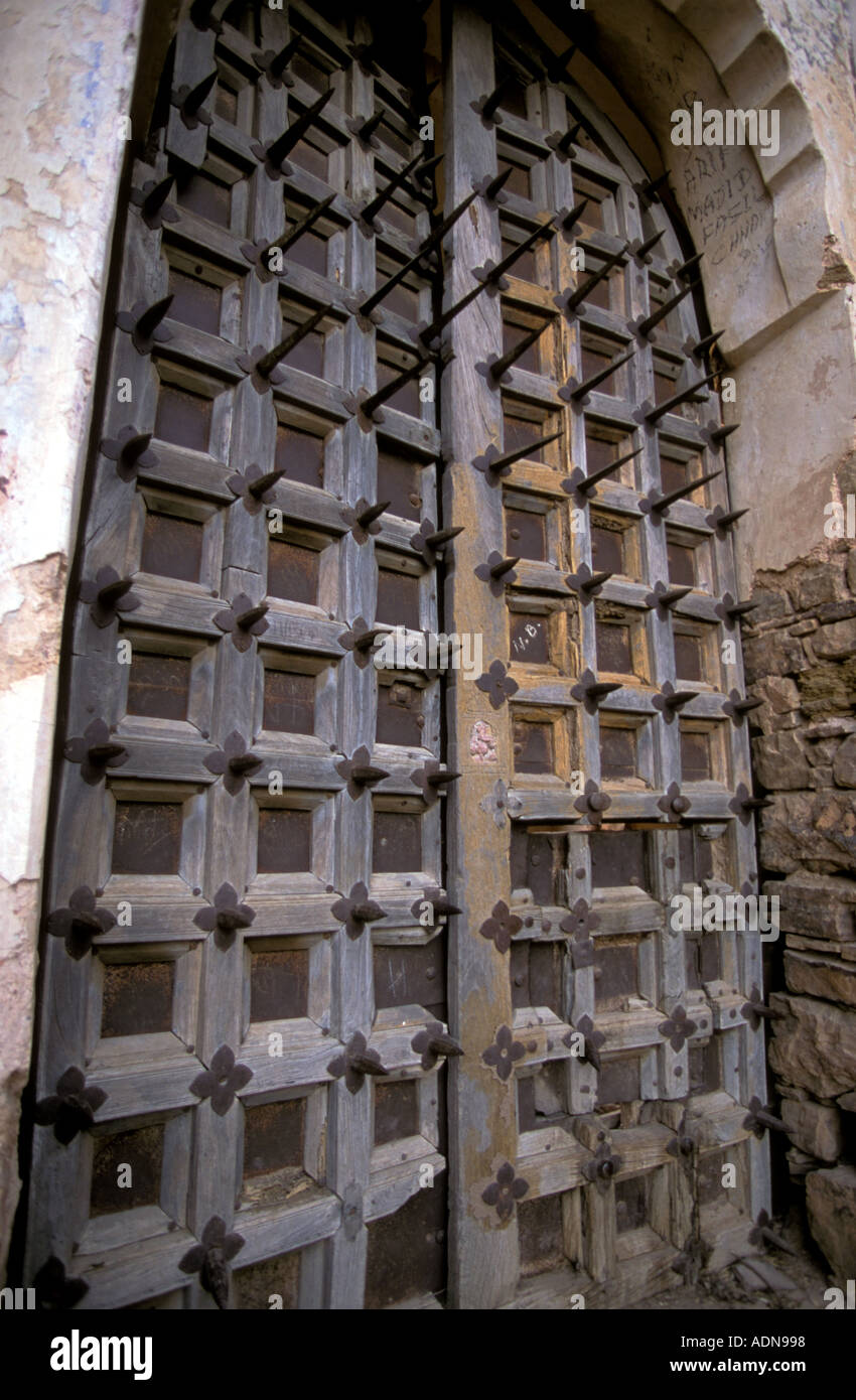 India Rajasthan Bundi spiked door to Taragarh Star Fort Stock Photo - Alamy