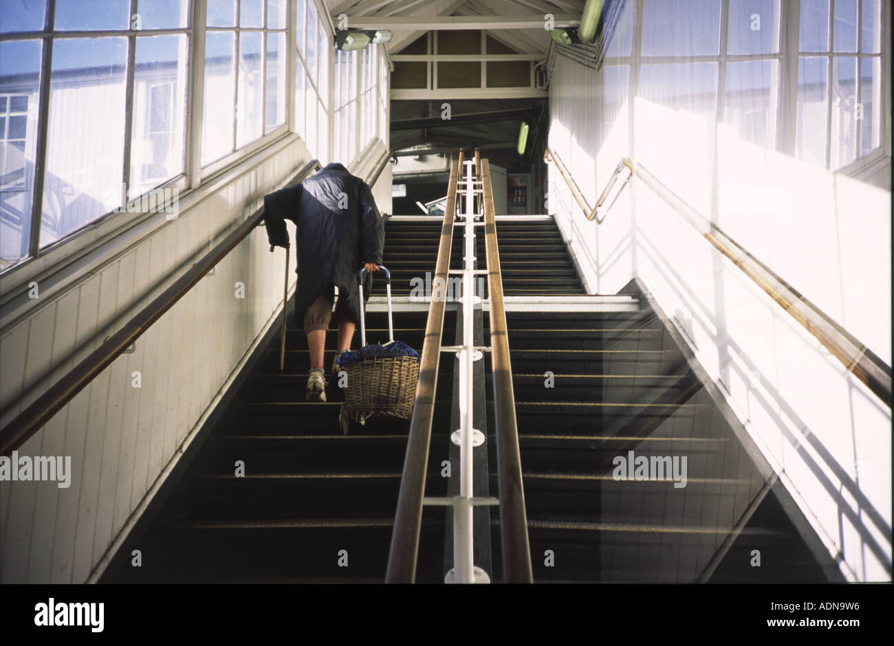 Struggling with trolley hi-res stock photography and images - Alamy